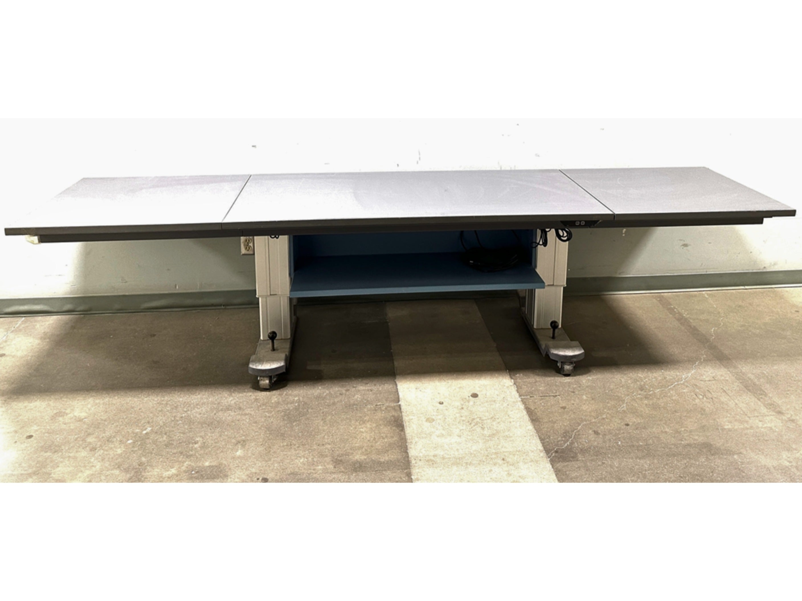 Reconditioned Pitney Bower Heavy Duty Electric Tables