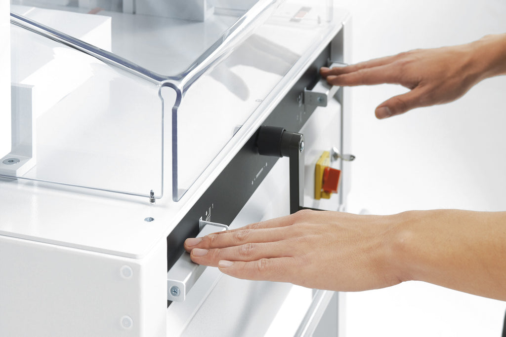 EBA 4850 paper cutter